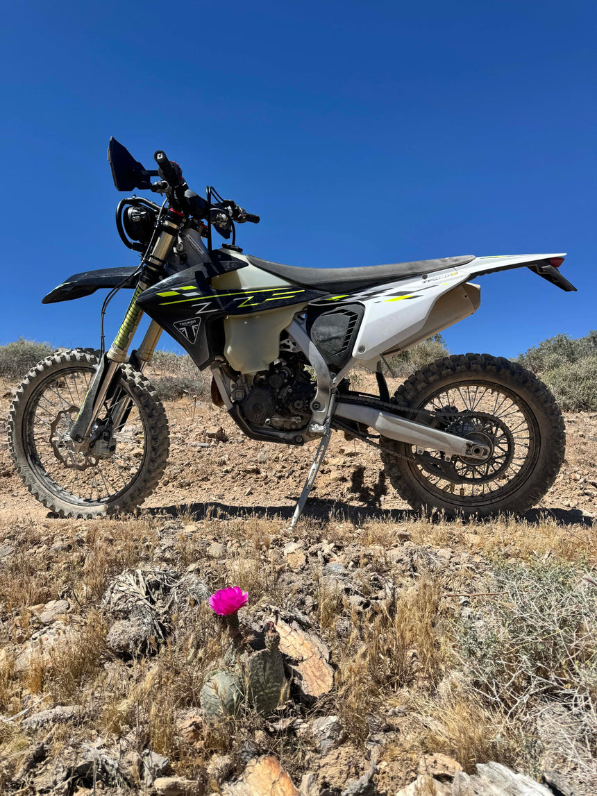 Taco Moto Triumph TF 450-E Build Impressions - Mosko Moto EU