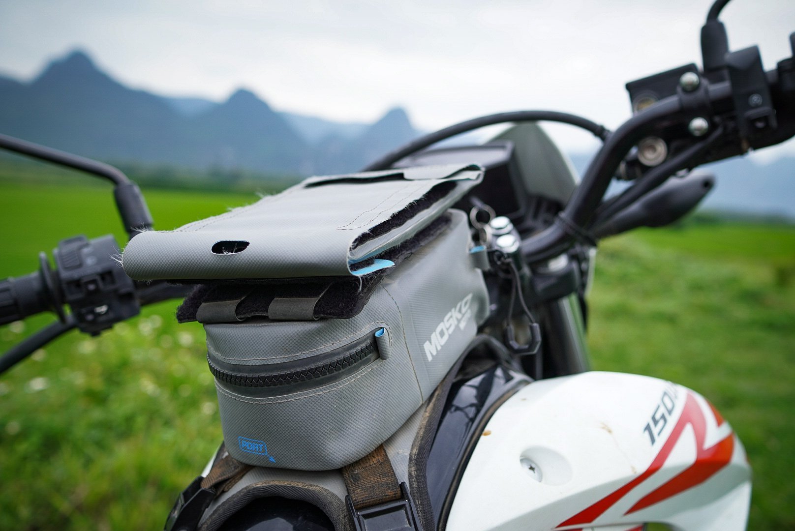 Navigator Cell Phone Pocket | Mosko Moto - Mosko Moto EU